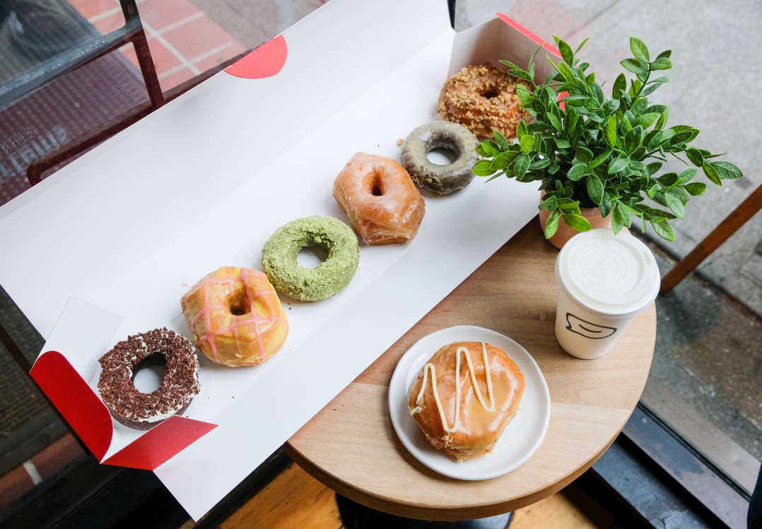 Vancouver Underground Donut Tour | Alaska Shore Excursions